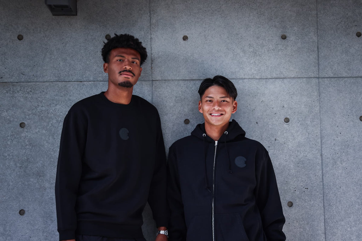 エンブレムスウェット – Criacao Shinjuku official store